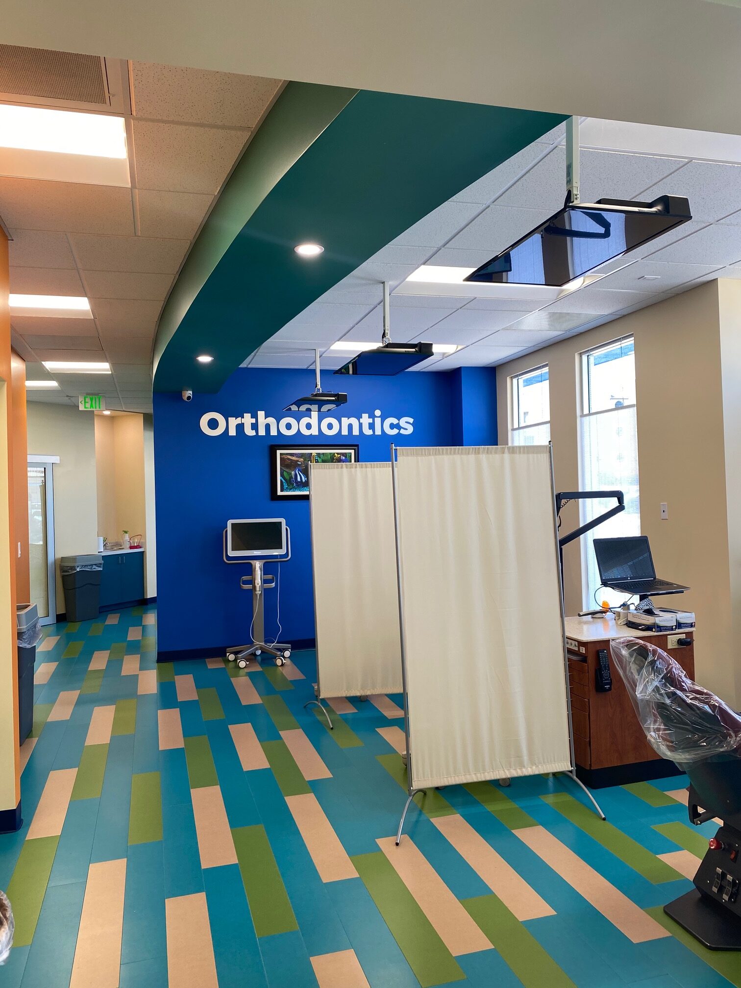 Home - Dr. Roger Lim, Orthodontist for Children & Teenagers